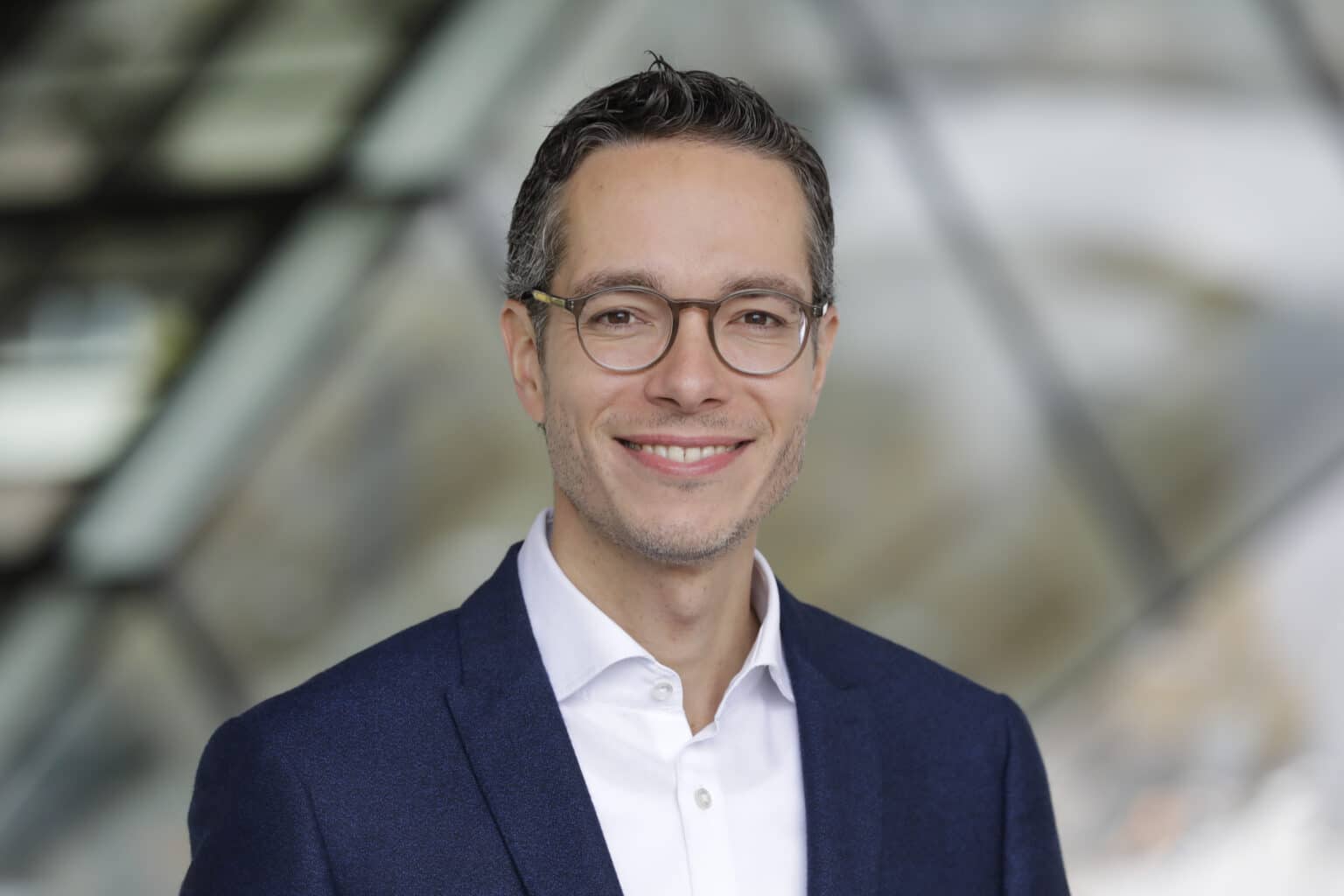 Porsche gewinnt enges Rennen um Platz 1 beim MR Benchmark | NetFed